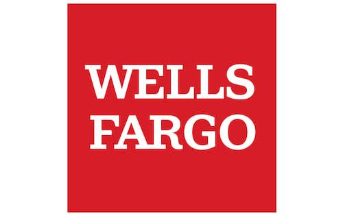 Wells Fargo Everyday Checking Reviews: Is It Worth It? (2026)