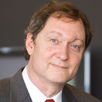 Should Teachers Be Armed? Experts Pick Sides